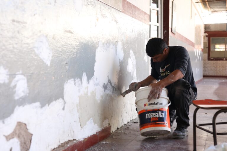 Refaccionan la Escuela Bernabé Aráoz de cara al inicio de clases